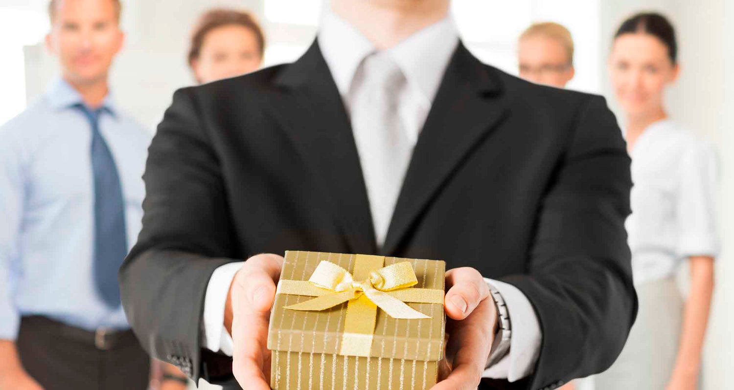 Sending Corporate Gifts for Clients: The Best Occasions